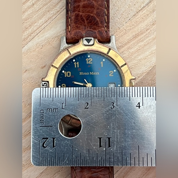 Hugo Maxx | Accessories | Hugo Maxx Mens Watch 8k Gold Plated Case ...